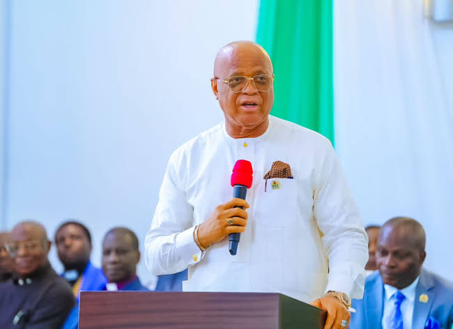 Stop saying I don’t pick calls, it’s an insult’ — Gov. Umo Eno fires ...